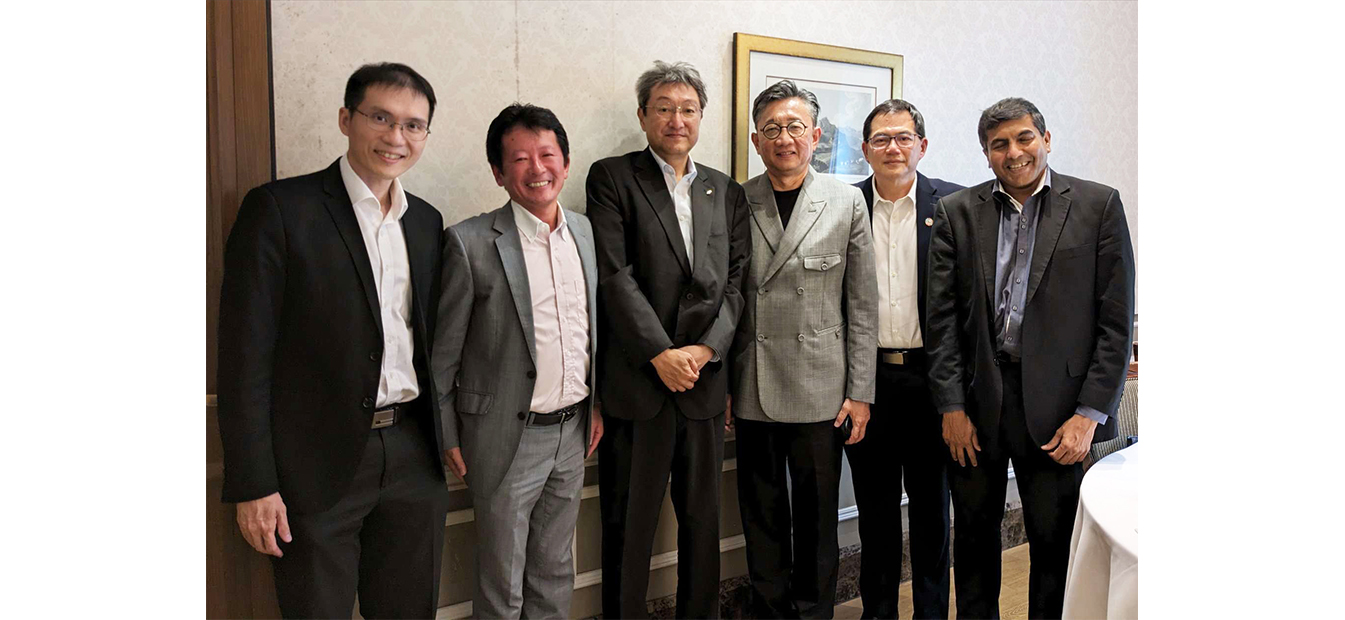 OC Global 代表取締役社長 米澤栄二と Surbana Jurong Group Group Sean CHIAO CEO 持続可能な ...